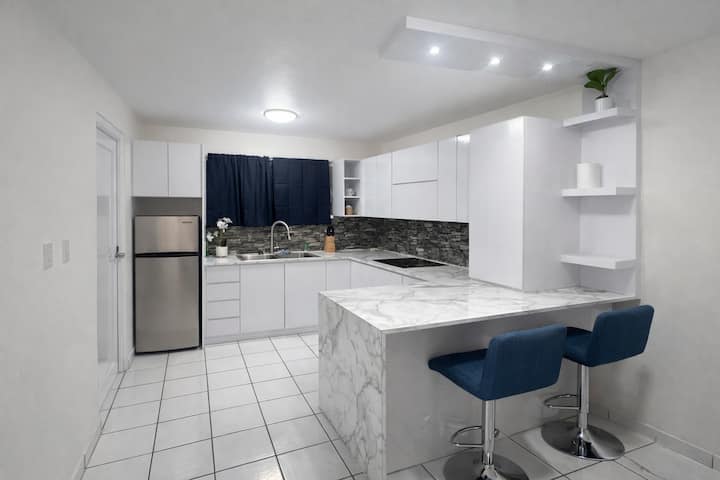 Apartamento Cómodo Y Grande Para 6 / Cerca De Todo - Puerto Rico