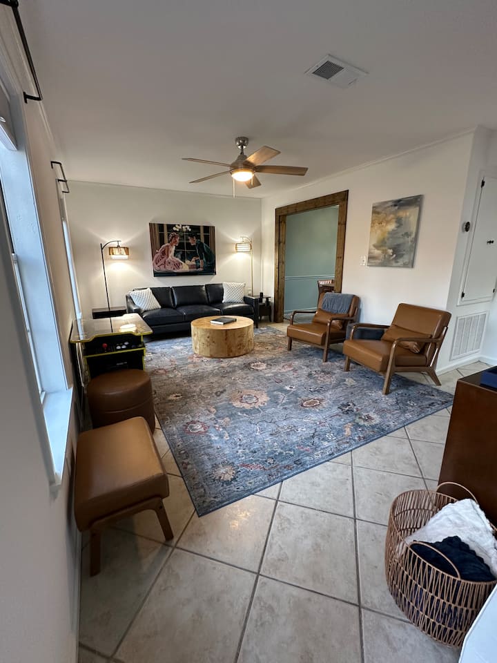 Sippin' Off The Square - Oxford, MS