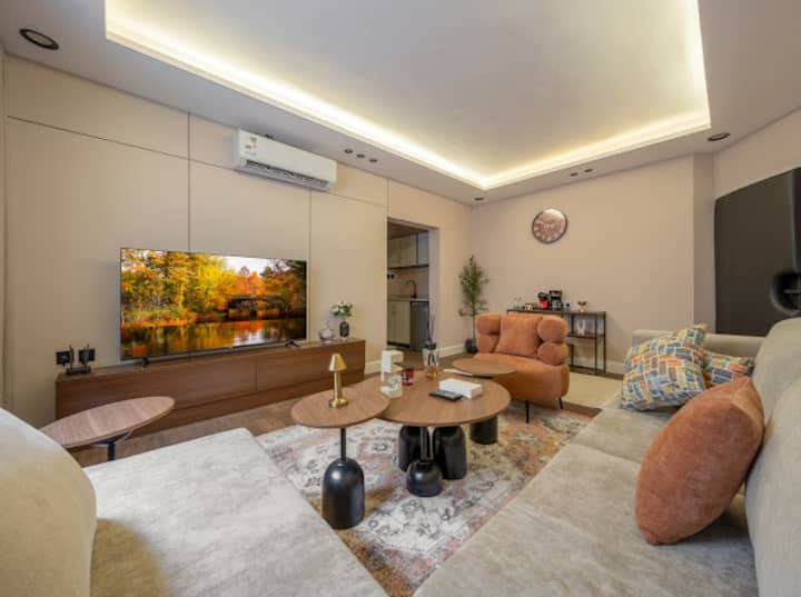 شقة غرفة وصالة فاخره | دخول ذاتي | الدائري الشمالي - Riyadh