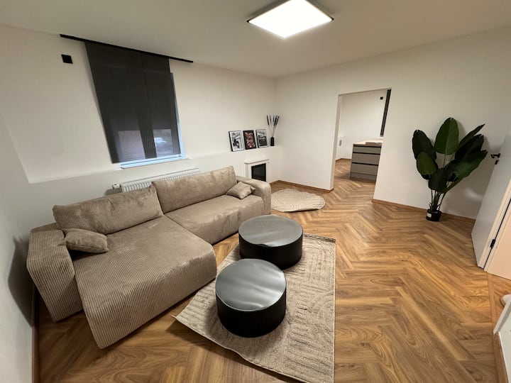 Zentrale Apartment Wohnung In Ruhiger Lage - Dortmund
