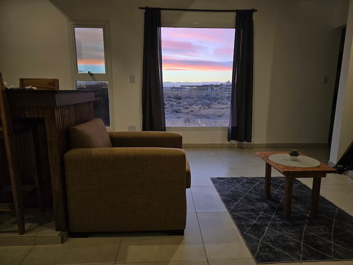 Refugio Patagónico Para 2 Cerca De La Terminal Bus - El Calafate