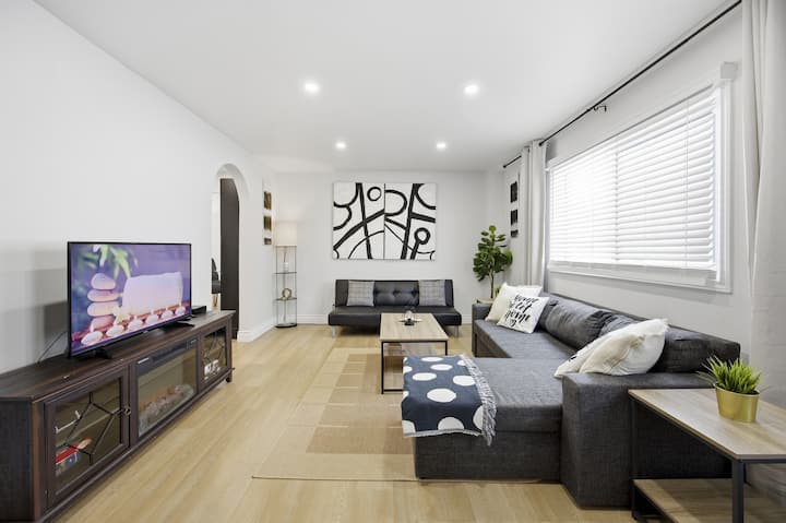 Bayside Serenity | Parking | Midland Cottage - Midland