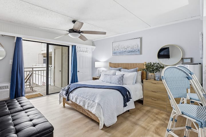 The Shore Thing Studio-steps To The Beach! - Orange Beach, AL