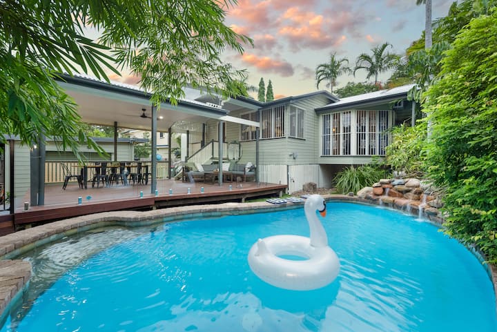 Family-friendly Oasis With Private Pool - Townsville