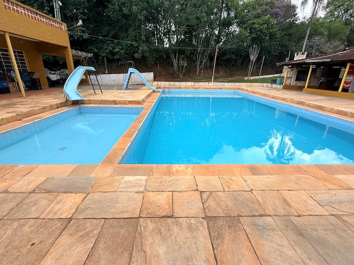 Linda Chácara Em Atibaia Mega Piscina - Atibaia