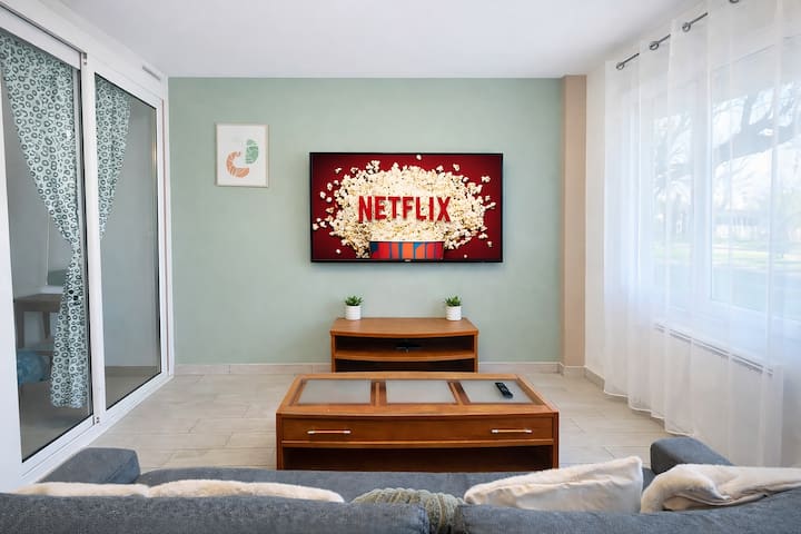 Majestic Green Tone - Disneyland - Free Parking - Torcy