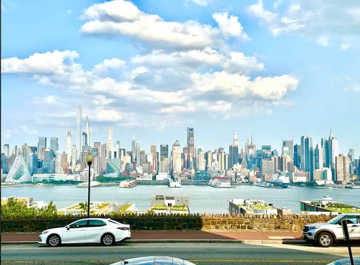 Apartment Studio 20 Mints Fromnycity. Cozygateway - West New York, NJ