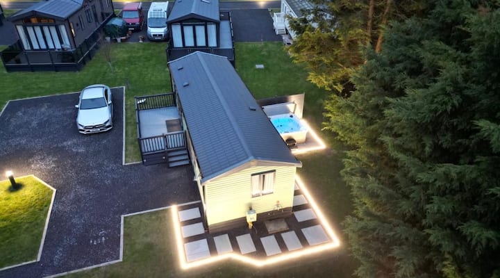 Hot Tub Lodge | Gleneagles | Auchterarder - Gleneagles