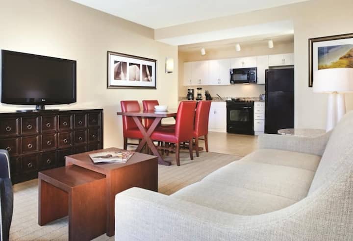 3bd/2ba At Long Wharf - Newport, RI