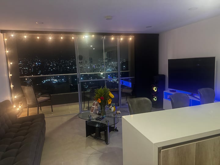Apartment To Rent In Cuidad De Rio Amazing Views! - Medellín