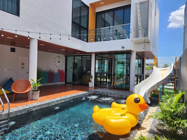 Riverfront Poolvilla Rangsit Klong 4 - Lam Luk Ka