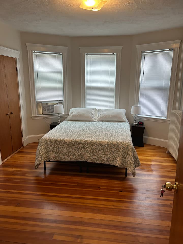 Roslindale Private Apt Pkg Window A.c Pets Laundry - Newton