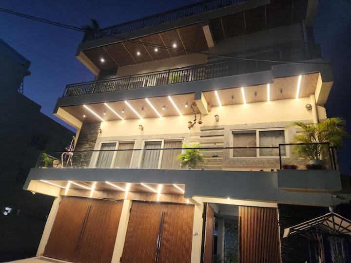 Stay Wid Nupz 2bhk Near Effotel Hoshangabad Road - Bhopal