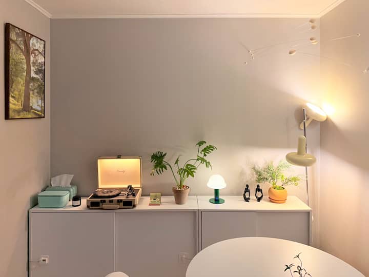 "모모스테이"/짐보관Ok/무료넷플/무료디즈니/신정역2분/신정네거리역7분/고척돔/여의나루역 - Bucheon-si