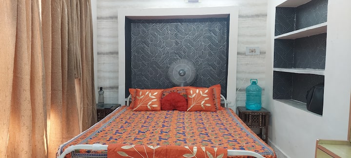 The White - Ajmer