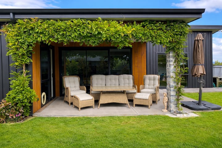 Relaxing Clyde Getaway | Sunny Patio & Fireplace - Alexandra