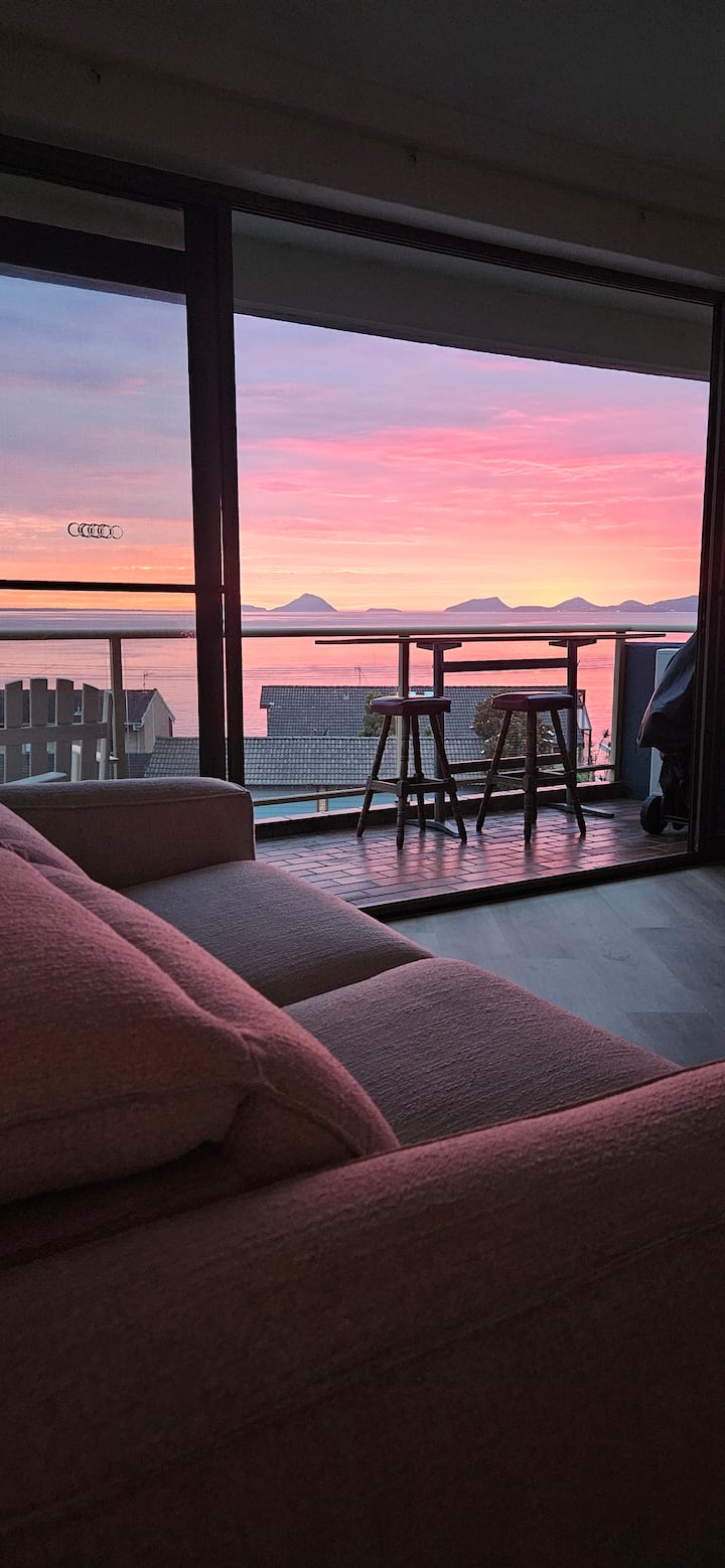 Sunrise Spectacular - Soldiers Point