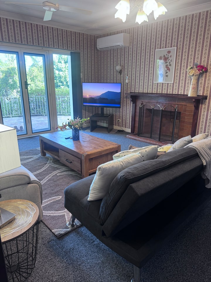 The Secret Garden. A Family Escape - Ipswich