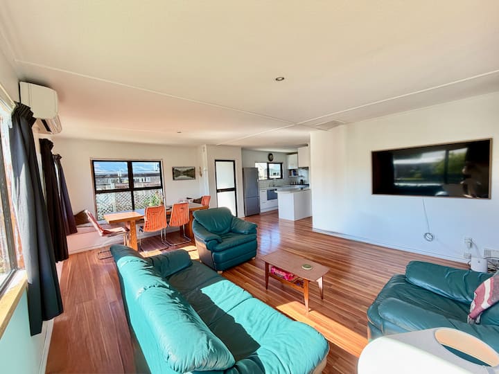 3 Mins Drive To Airport And Shops. Free Parking - Queenstown, New Zealand