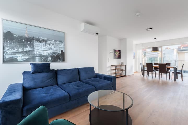 Riverside Apartment Suite - Linz