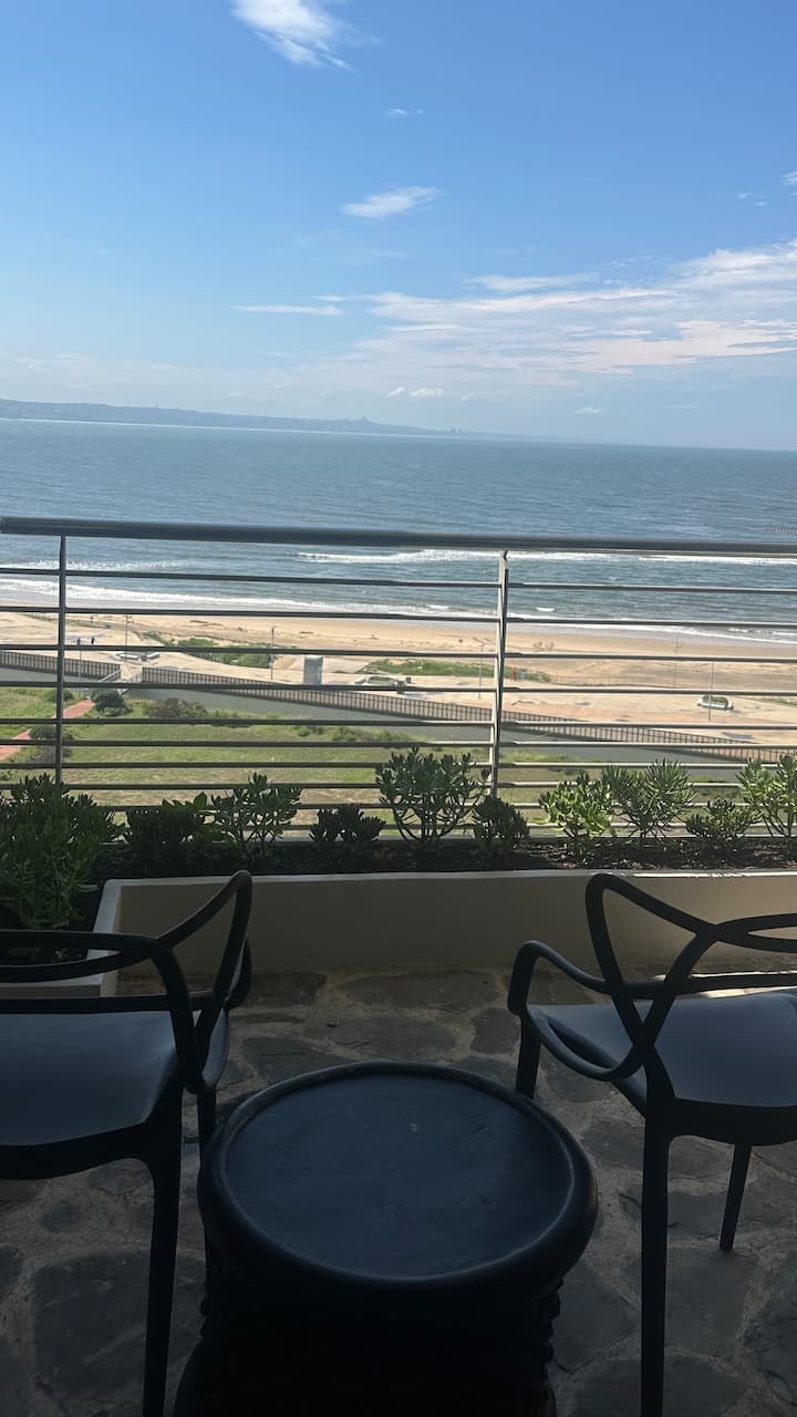 Luxury Sea-view Retreat @ Point Waterfront - Durban