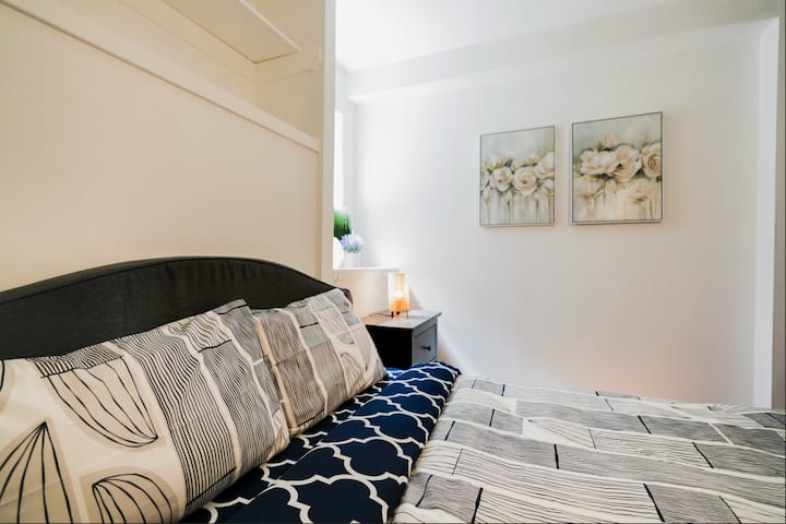 Cozy 1br Basement Suite In North Beach - San Francisco, CA