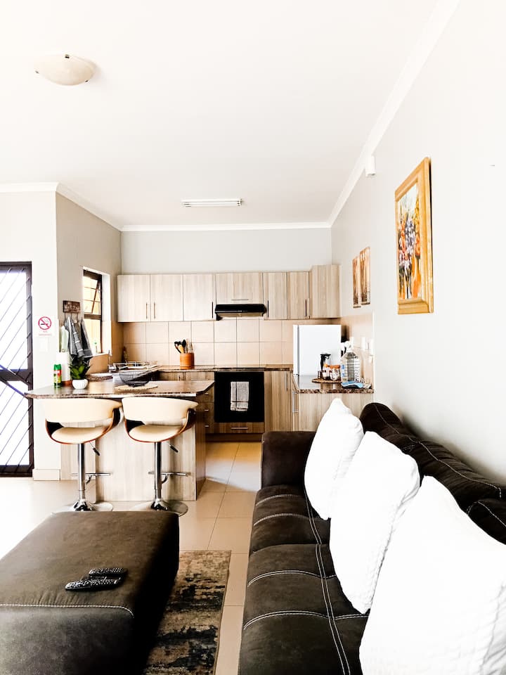 Luxury Walvis Bay Cbd Apartment - Namibia