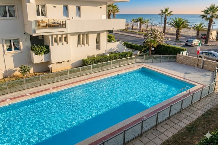 Orizzonte - Fronte Mare - Piscina - Premium Villas - Alba Adriatica