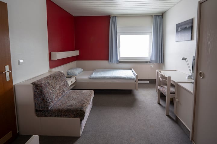 Zimmervermietung Bis Zu 30 Monteurzimmer Verfügbar - Wolfsburg