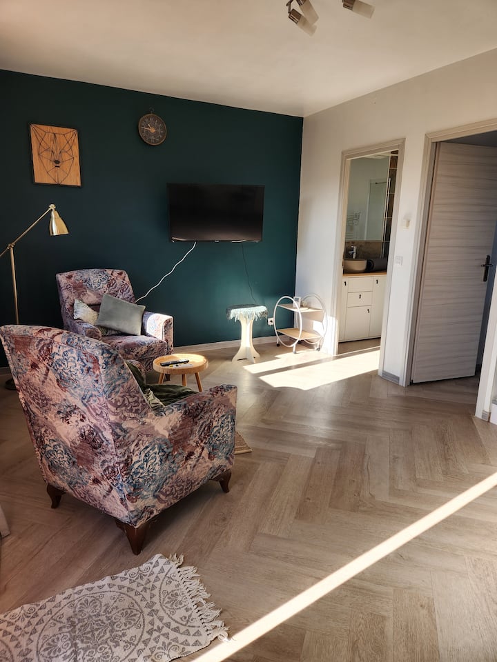 Maison Mareva - Discrète Avec Parking - Vitrolles