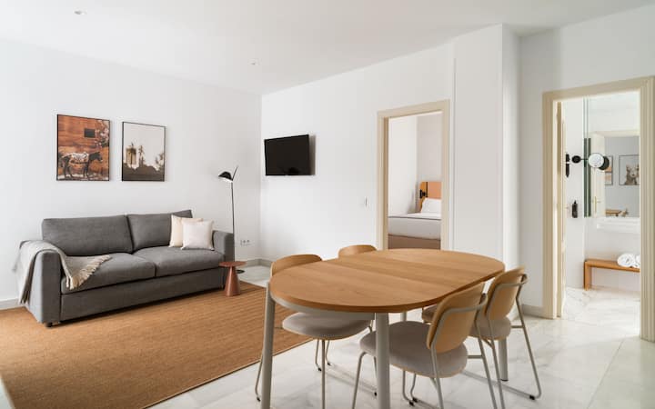 Limehome Madrid Sol |1-br Apartment +Sofa Bed - Madrid