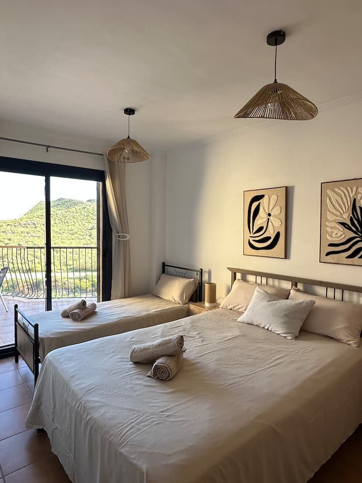 Sleek Modern Apartment With Terraces And Parking - Águilas