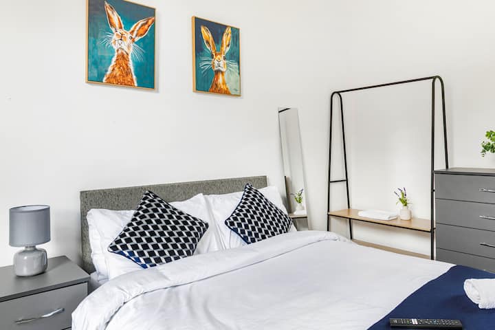 Urban Weekend Getaway | Heart Of The City - Nottingham
