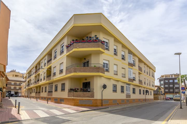 Beautiful Holiday Home In A Convenient Location - San Pedro del Pinatar