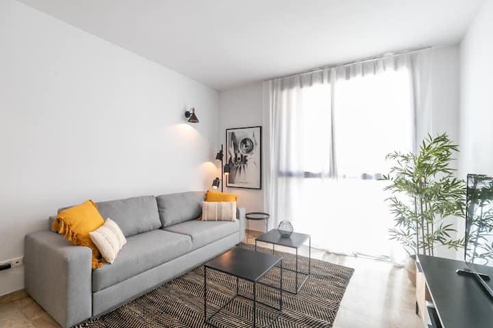 Perfect 1 Bedroom Apartment For Couples 2 Pax - Sant Cugat del Vallès