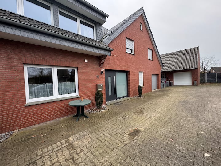 Moderne Wohnung Mit Garten & Küche Zu Vermieten. - Nottuln