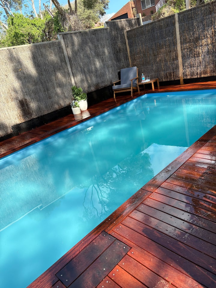 Tyrone Beach Getaway - Rye