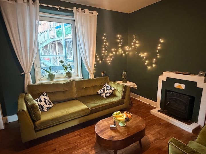 Emerald Nook (Entire Flat) City Centre - Loch Ness