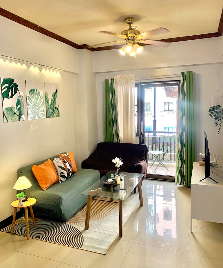 Urban Resort Across T3 | Parking+pool+300mbps Wifi - Pasay