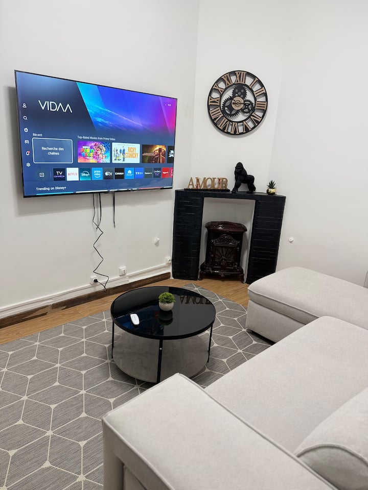 La Maison Du Bonheur à Paris - Montreuil