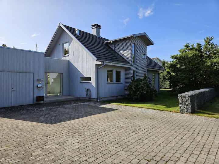 Havsnära Villa I Kullavik - Göteborg