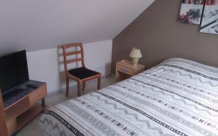 Chambre Pour Deux Personnes à La Campagne - Saint-Lô