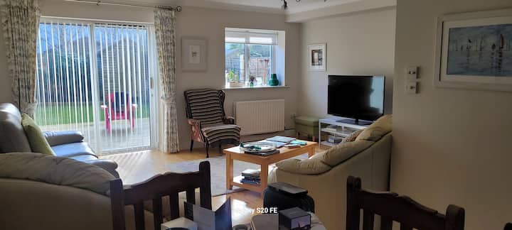 Modern, Comfortable And Cosy House - Balbriggan