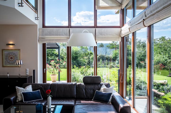 Villa With Terrace And Garden, Close To Vienna. - Österreich