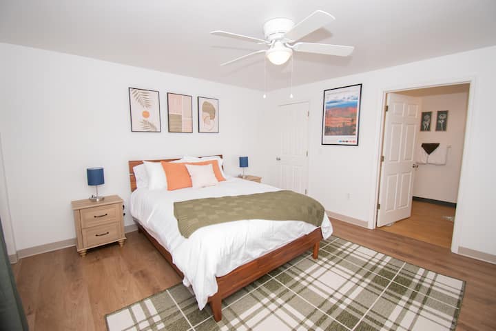 Pioneer Pines | Near Lake & Trails | Adk Retreat - Plattsburgh, NY