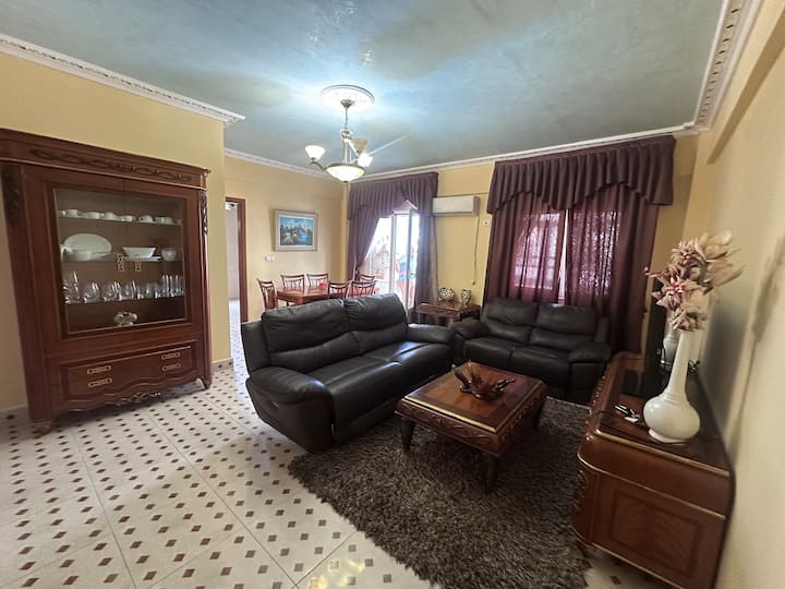 Amplio Apartamento, Cerca Del Paseo Marítimo - Equatorial Guinea