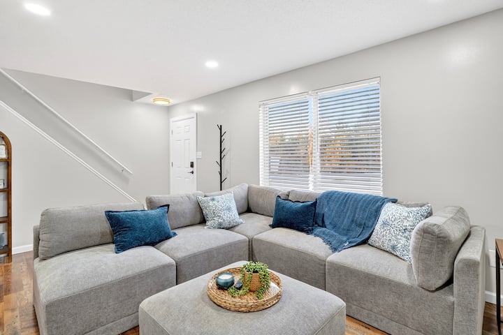 Newly Remodeled Condo In The Heart Of Springfield - Springfield, MO