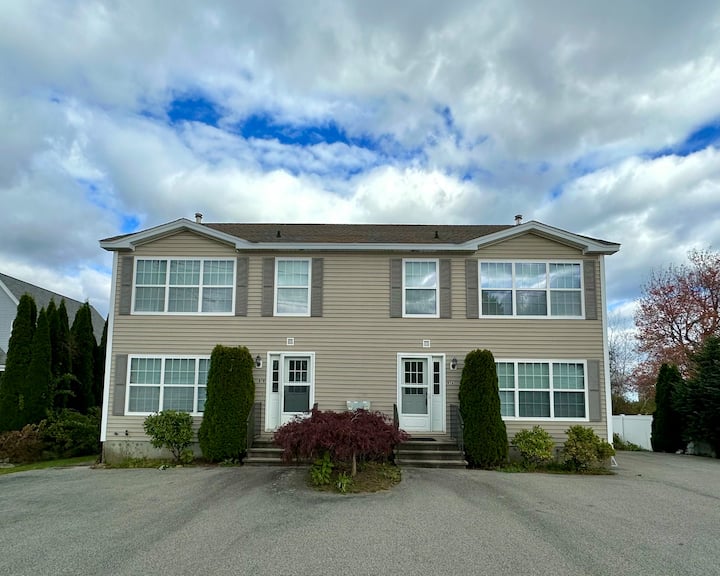 Coastal Getaway In Wells
Side A - Ogunquit, ME