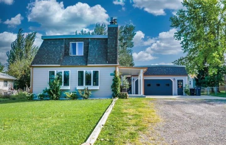 Seven At Horseshoe - Spearfish, SD