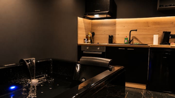 ÉClipse : Loft Romantique • Jacuzzi • Cinéma Privé - Gaillac